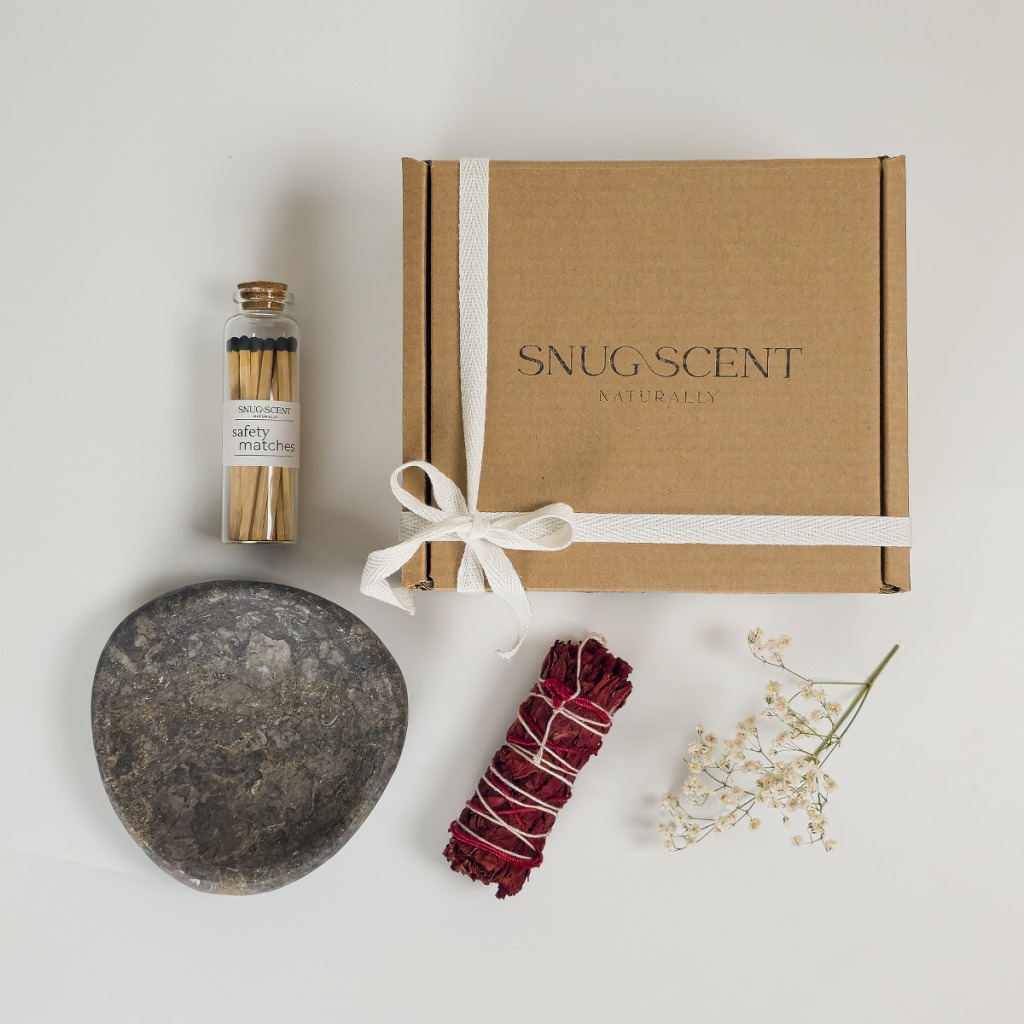 Palo Santo And Sage Smudging Sets - Snug Scent